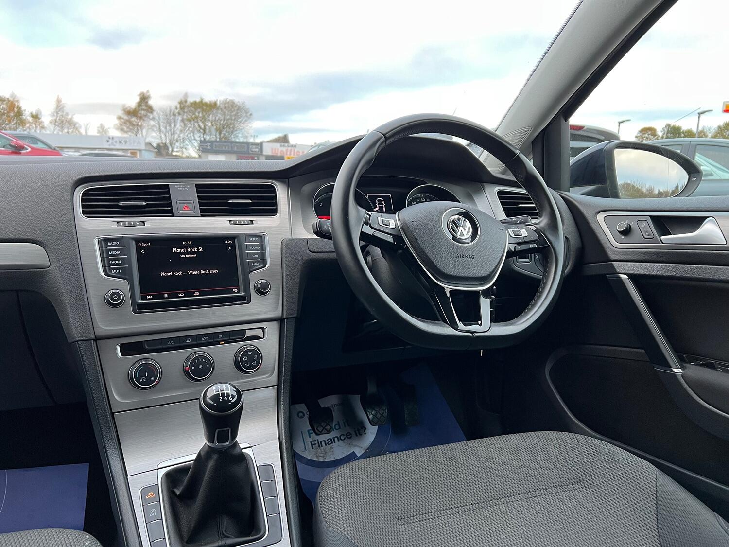 Used VOLKSWAGEN GOLF 2016 Blue in NE3 5HE, Tyne and Wear | Diamond ...
