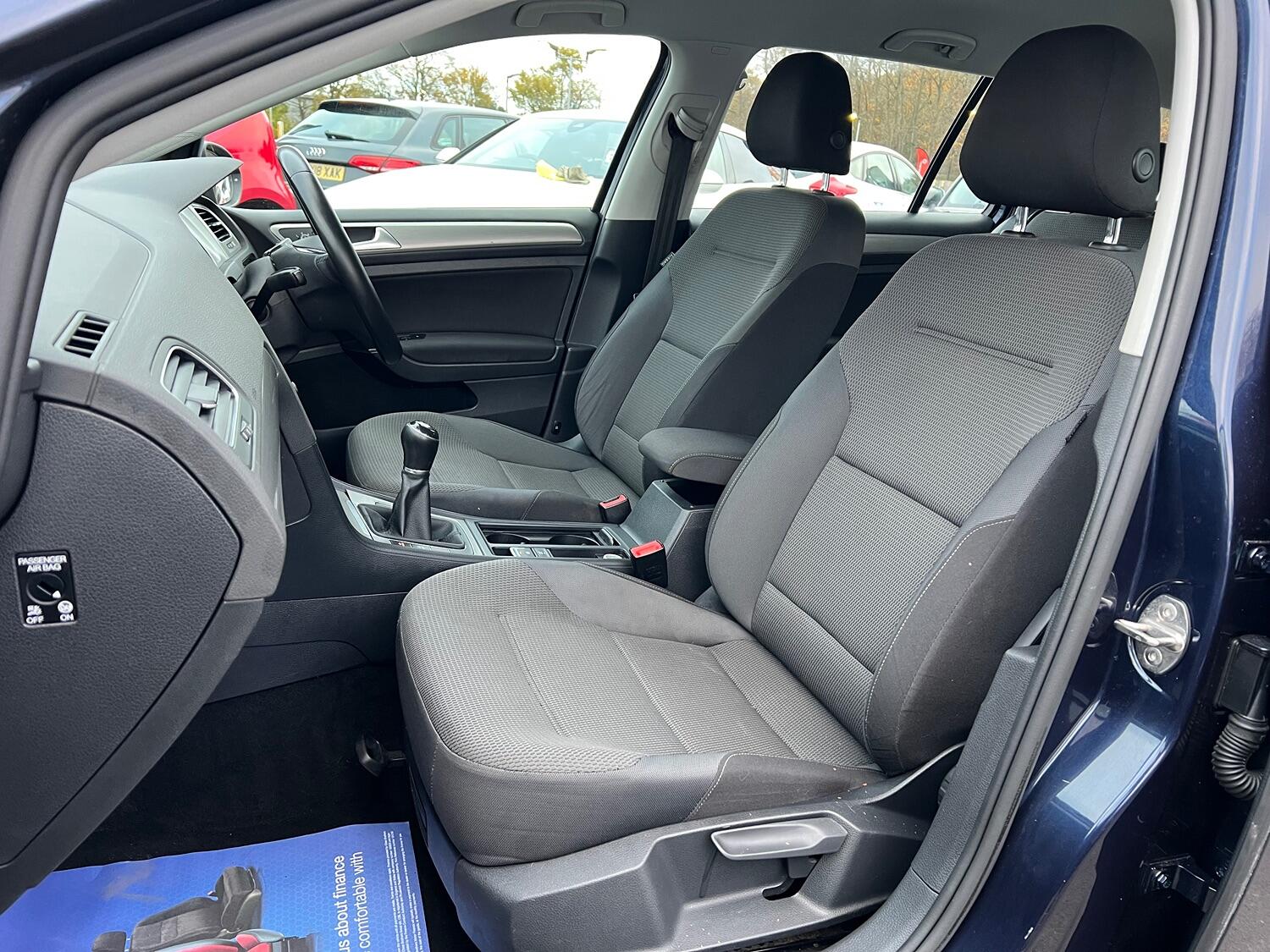 Used VOLKSWAGEN GOLF 2016 Blue in NE3 5HE, Tyne and Wear | Diamond ...