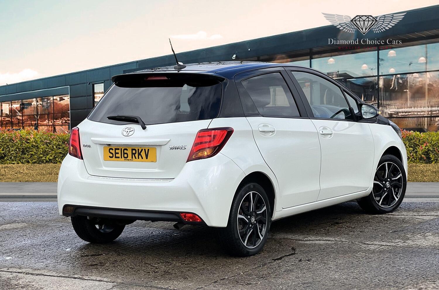 Used TOYOTA YARIS 2016 White in NE3 5HE, Tyne and Wear | Diamond Choice ...