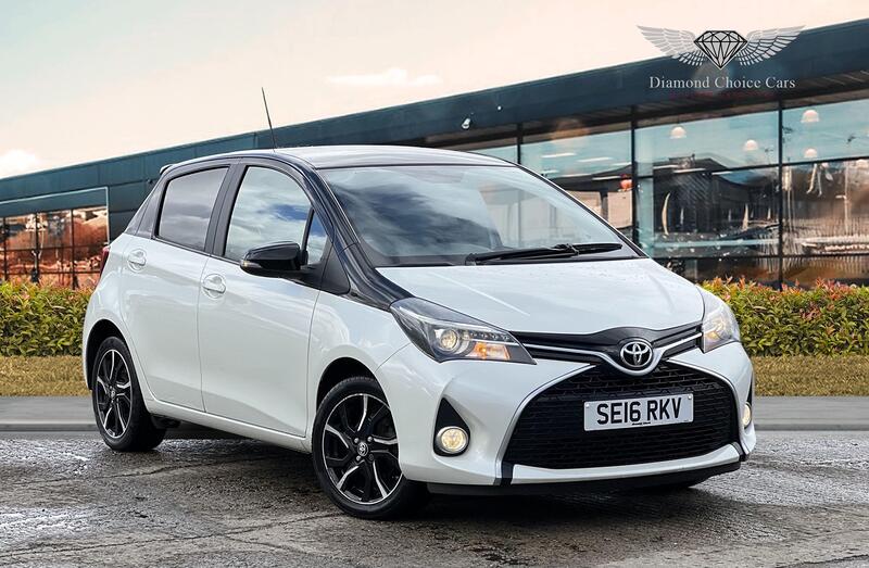 Used TOYOTA YARIS 2016 White in NE3 5HE, Tyne and Wear | Diamond Choice ...